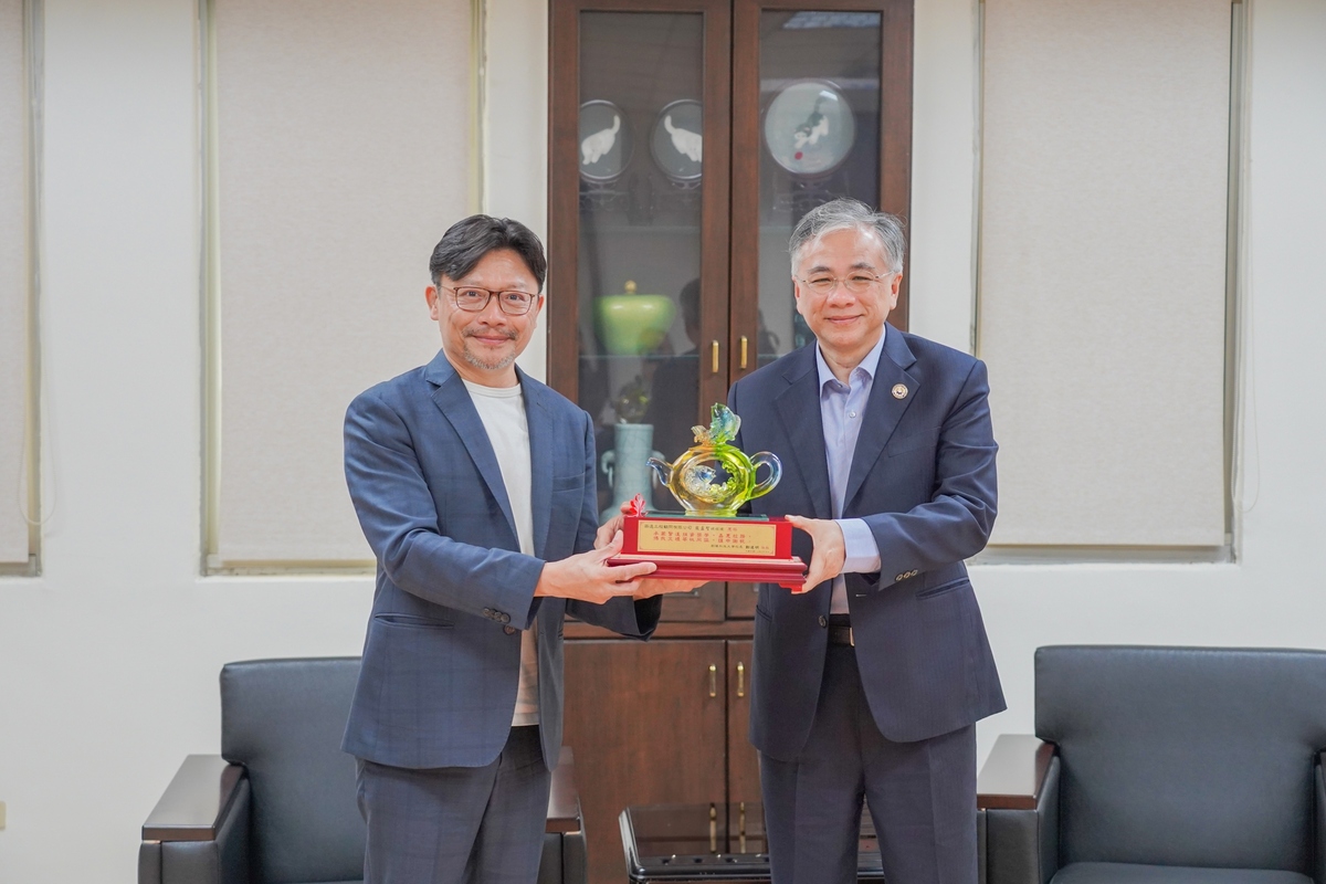 Ying-Chih Chang’s generous donation helps CYUT students pursue dreams