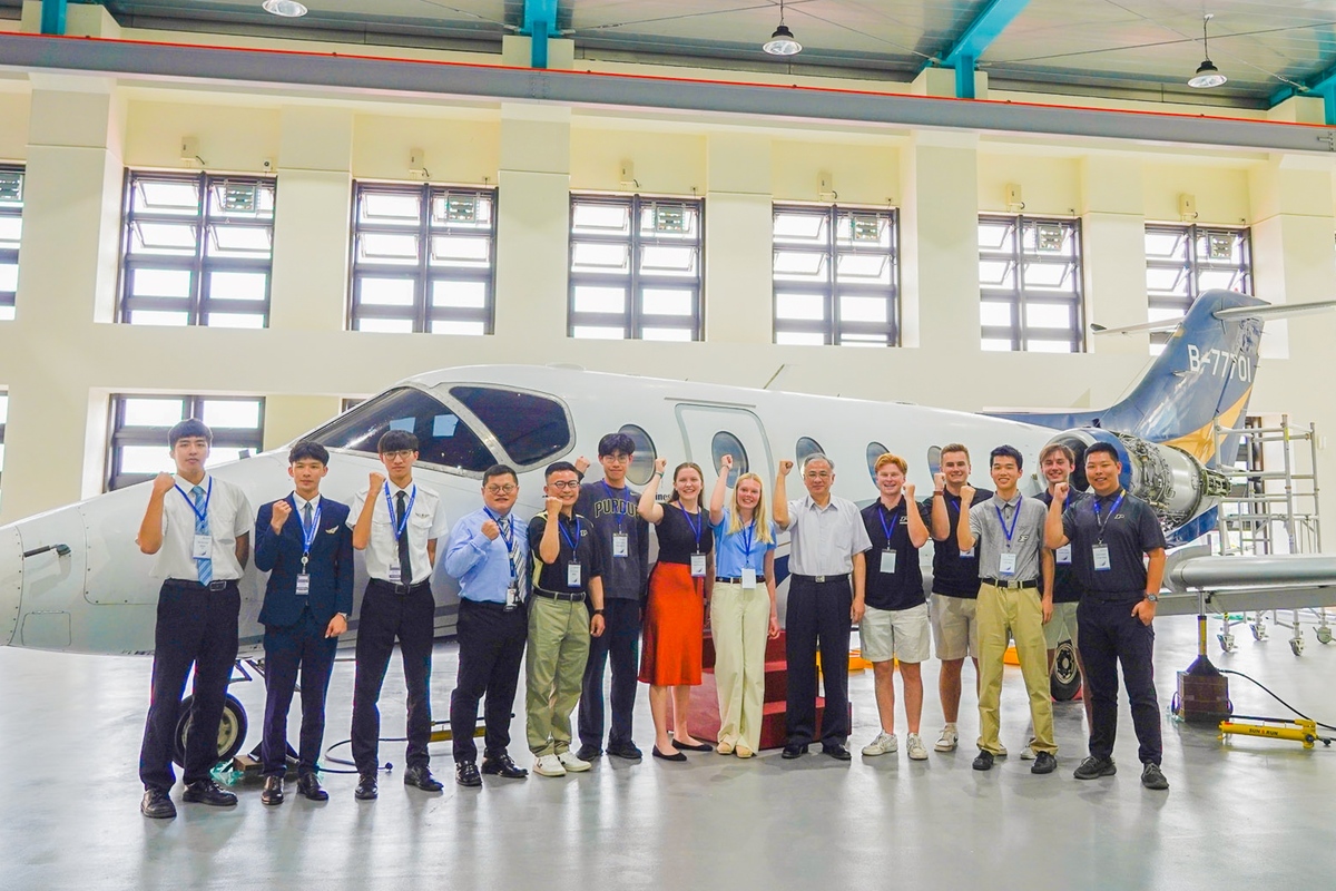 CYUT welcomes aviation students from Purdue University